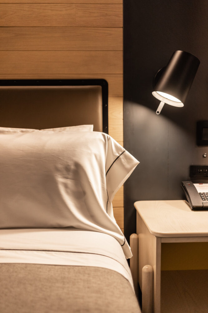 Sneak Peek: Lloyd Companies Unveils Model Hotel Rooms For New Canopy by ...